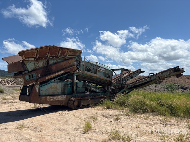 2006 Powerscreen Warrior 1400 Tracked Siebanlage | Ritchie Bros ...