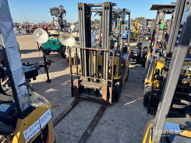 2018 Cat GP18N 3000 lb Pneumatic Tire Chariot Élévateur | Ritchie Bros ...