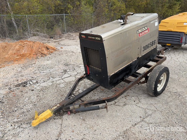2017 Lincoln Electric Vantage 300 300 A Mobile MIG Engine Driven Welder ...