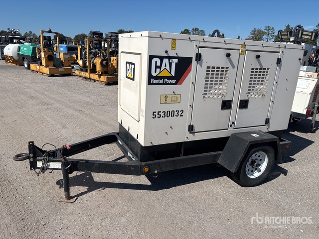 2016 Cat XQ35 35 kW Mobile Groupe électrogène | Ritchie Bros. Auctioneers