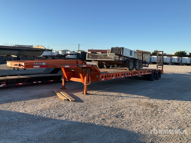 2000 Fontaine FLT-7-35HBTW T/A Single Drop 35 ton Lowboy Trailer ...