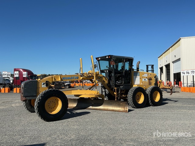2008 Komatsu GD655-3E0 Motor Grader | Ritchie Bros. Auctioneers