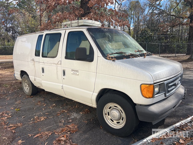 2004 Ford E-150 Cargo Van, Little Rock, Arkansas, USA (IronPlanet ...