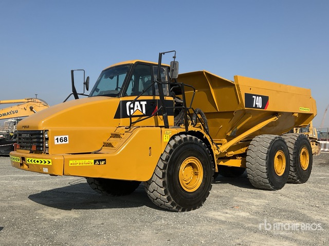 2011 Cat 740 Articulated Dump Truck | Ritchie Bros. Auctioneers