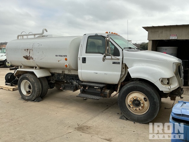 2009 Ford F-750 XL 2000 gal 4x2 Water Truck (Inoperable) in Cedar Park ...