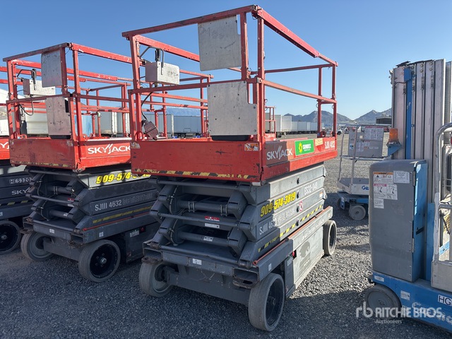 2013 Skyjack SJIII 4632 Electric Scissor Lift | Ritchie Bros. Auctioneers