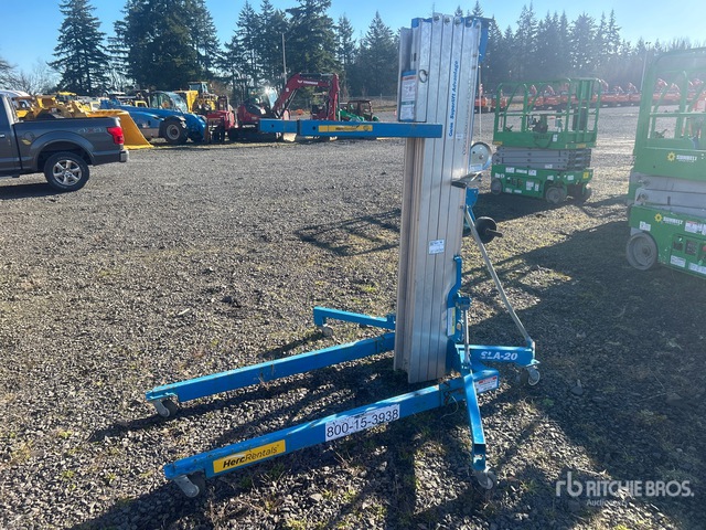 Genie SLA-20 Material Hoist | Ritchie Bros. Auctioneers