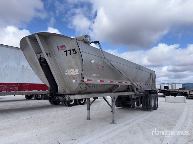 2018 Travis S/97 30 ft T/A Aluminum Frameless End Dump Trailer ...