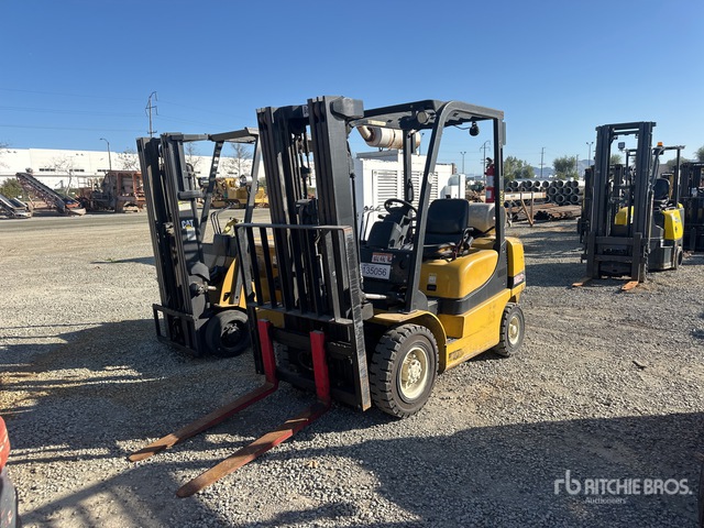 2018 Yale GLP050 4800 lb Pneumatic Tire Forklift | Ritchie Bros ...