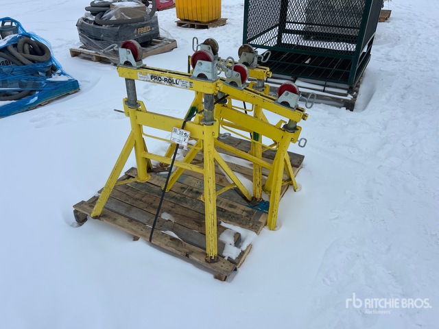 Quantity of (3) Sumner Pro Roll Sawhorse Pipe Stands | Ritchie Bros ...