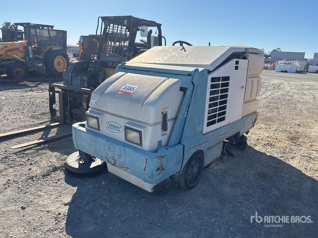 Tenant Ride-On Floor Sweeper (Inoperable) | Ritchie Bros. Auctioneers