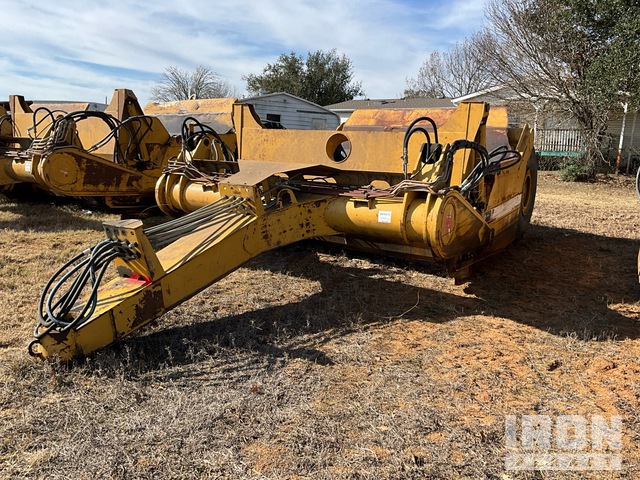 Humdinger H619G 2 Tire Hydraulic Pull Scraper | Ritchie Bros. Auctioneers