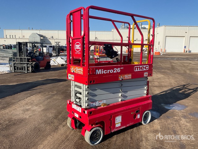2023 MEC Micro26 Electric Scissor Lift | Ritchie Bros. Auctioneers