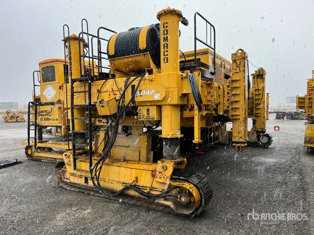 Gomaco PS2600 Placer-Spreader (Inoperable) | Ritchie Bros. Auctioneers
