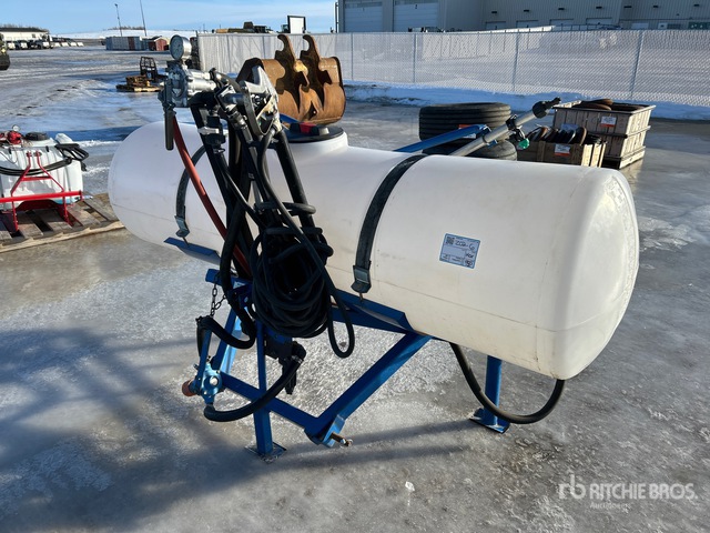 Brandt 18 ft 3-Point Hitch Sprayer | Ritchie Bros. Auctioneers