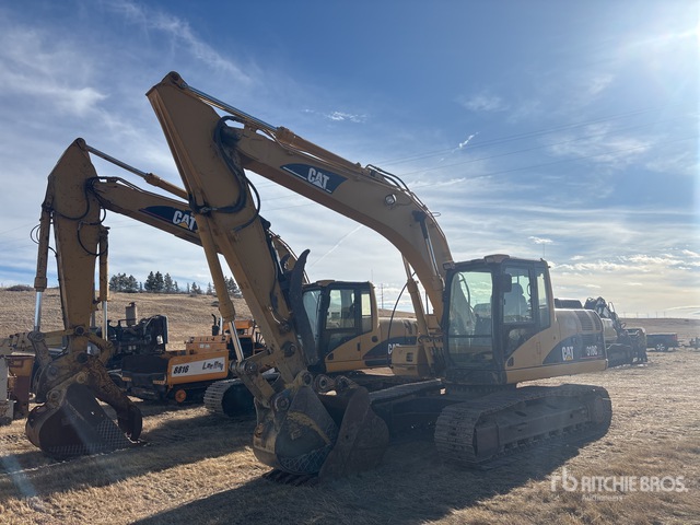 2007 Cat 318C Tracked Excavator | Ritchie Bros. Auctioneers