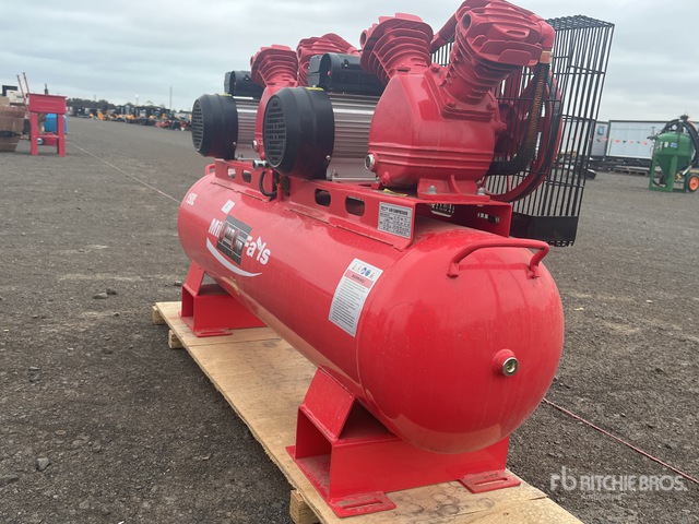 2025 Multiquip 18 cfm Skid-Mounted Electric 150 L Twin Pump Air ...