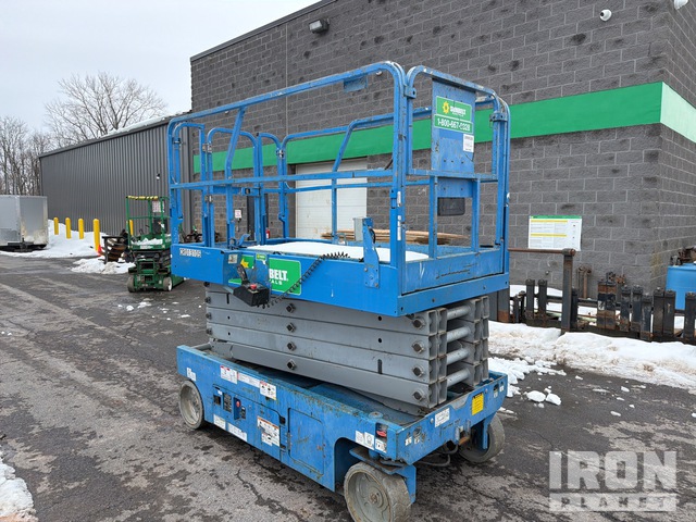 2013 Genie GS-3246 Electric Scissor Lift in North Syracuse, New York ...
