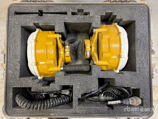 Trimble MS995 Dual Grade Control GNSS Receiver | Ritchie Bros. Auctioneers