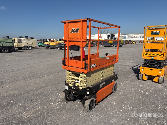 2019 JLG 1932R Electric Scissor Lift | Ritchie Bros. Auctioneers