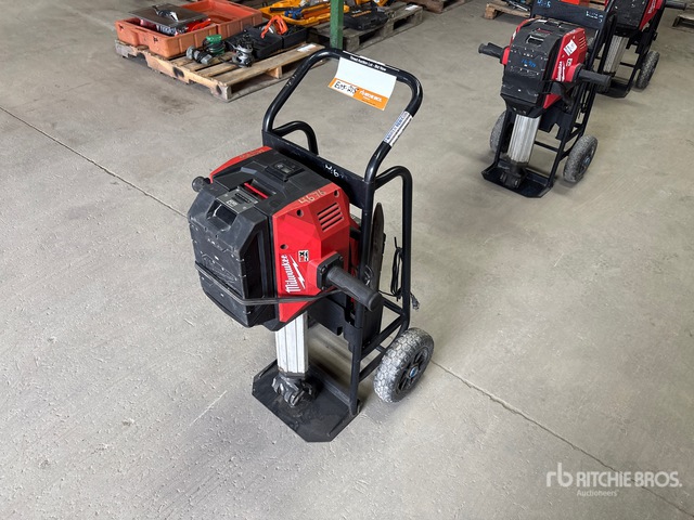 Milwaukee Electric Jack Hammer | Ritchie Bros. Auctioneers