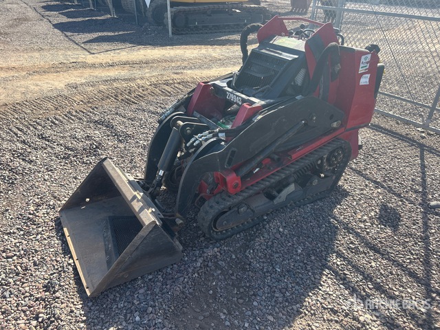 2019 Toro TX1000 Mini Compact Track Loader | Ritchie Bros. Auctioneers