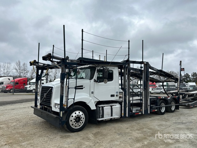 2016 Volvo VAH 6x4 Car Carrier Truck | Ritchie Bros. Auctioneers