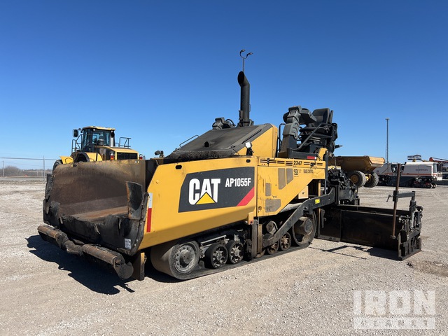 2016 Cat AP1055F Track Asphalt Paver | Ritchie Bros. Auctioneers