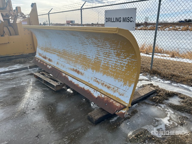 HLA SB500012 144 in Wheel Loader Snow Blade | Ritchie Bros. Auctioneers