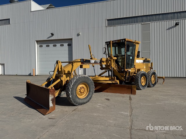 2002 Cat 12H Niveleuse Motor Grader | Ritchie Bros. Auctioneers