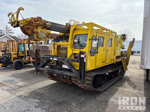 1991 Bombardier GT1000HDFD Crawler Carrier Digger Derrick w/1991 Pitman ...