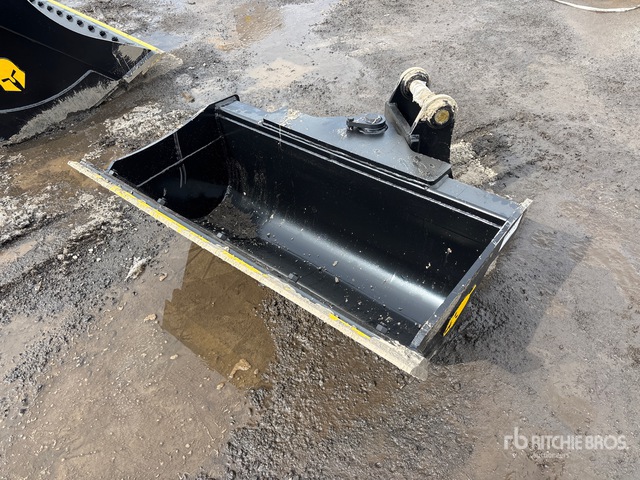 2026 Dynamic 80 48 in Q/C Tilting Excavator Bucket (Unused) | Ritchie ...