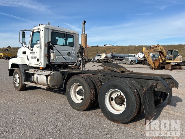 2006 Mack CL733 6x4 T/A Day Cab Truck Tractor in Oklahoma City ...