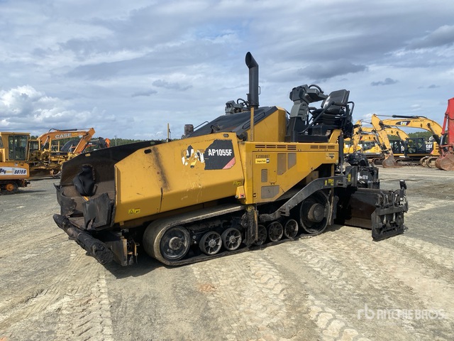 2018 Cat AP1055F Track Asphalt Paver | Ritchie Bros. Auctioneers
