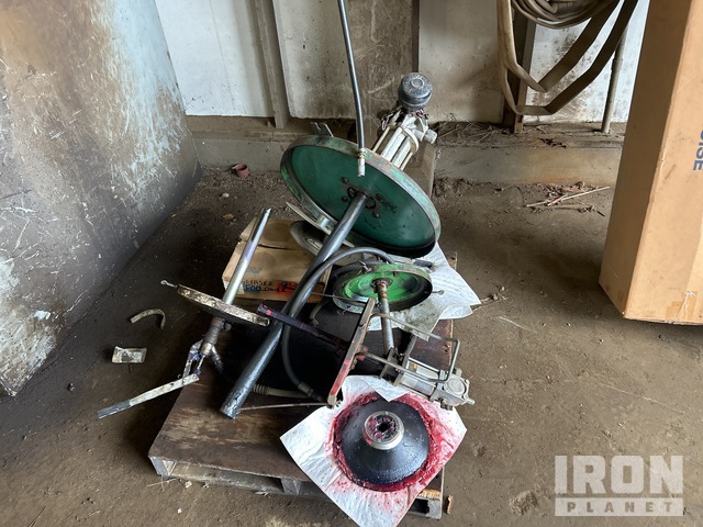 Quantity of Grease Pumps i Shelton, Washington, USA (IronPlanet Europe ...