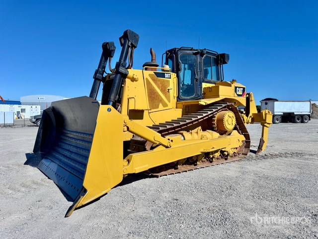 2020 Cat D8T Crawler Dozer | Ritchie Bros. Auctioneers