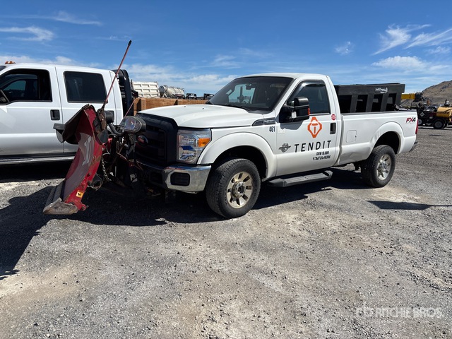 2014 Ford F-350 XL 4x4 Snow Plow Truck (Inoperable) | Ritchie Bros ...