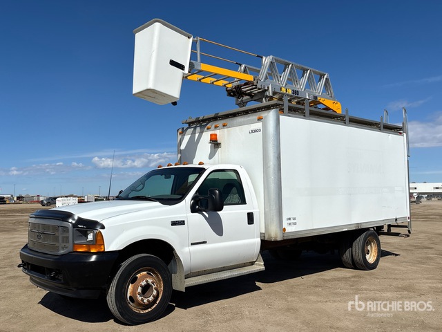 2001 Ford F-450 XL 4x2 Van Mounted Aerial Lift | Ritchie Bros. Auctioneers