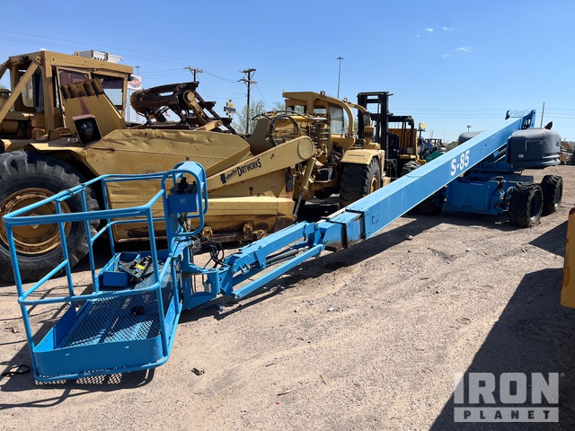 2008 Genie S-85 4WD Diesel Telescopic Boom Lift | Ritchie Bros. Auctioneers