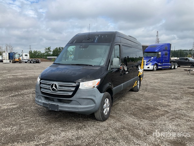 2019 Mercedes-Benz Sprinter 3500 14 Passenger Van | Ritchie Bros ...