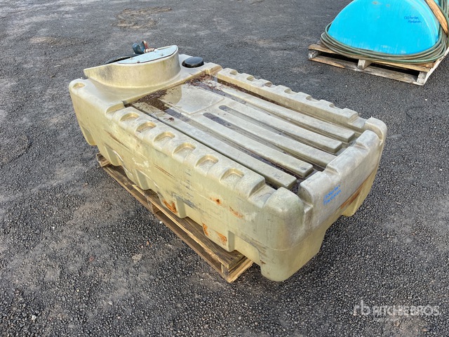 400 L Portable Poly Diesel Fuel Tank | Ritchie Bros. Auctioneers