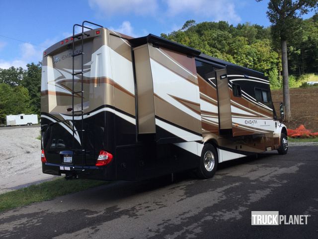 2011 Freightliner M2 Jayco Embark Motor Home in Elkview, West Virginia ...