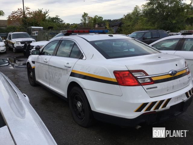 Surplus 2013 Ford Taurus Police Interceptor Sedan in Pittsburgh ...