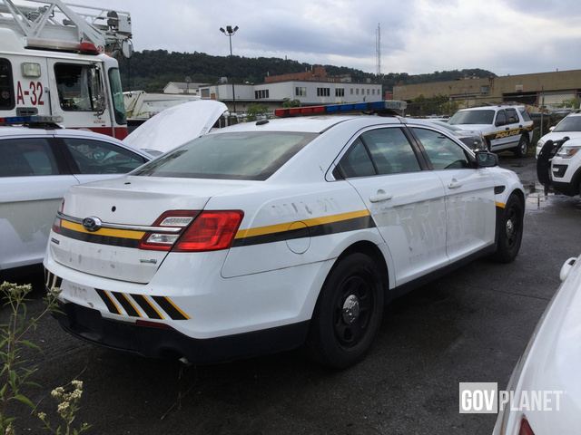Surplus 2013 Ford Taurus Police Interceptor Sedan in Pittsburgh ...