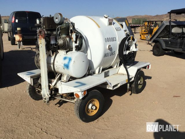 Surplus Corrosion Control Cart in Yermo, California, United States ...