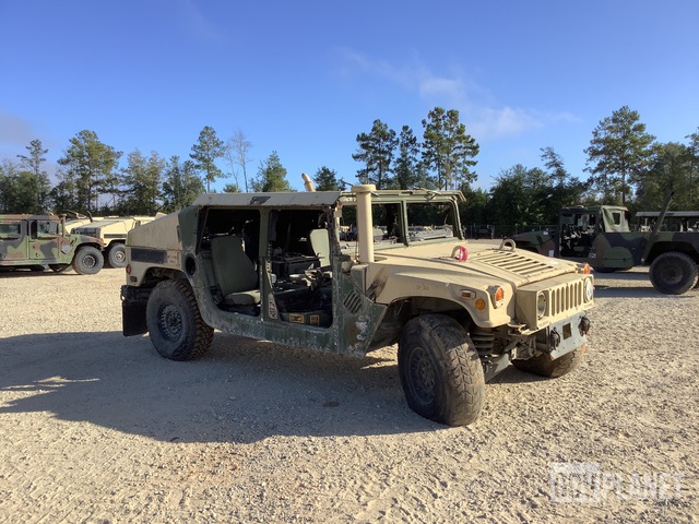 Surplus AM General M1167 HMMWV 4 Door Hard Top w/Slant Back in Albany ...
