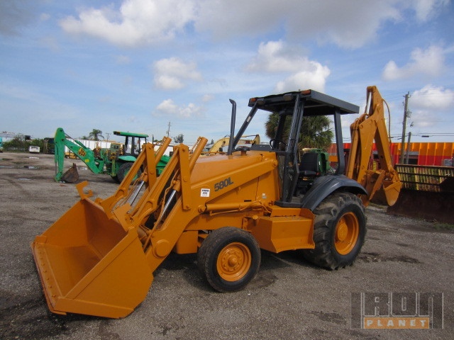 Case 580L Backhoe Loader in Miami, Florida, United States (IronPlanet ...