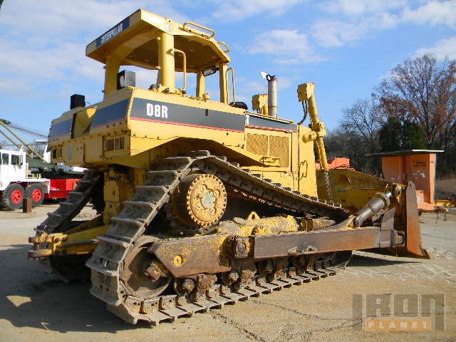 1997 Caterpillar D8R Crawler Tractor in Mount Juliet, Tennessee, United ...
