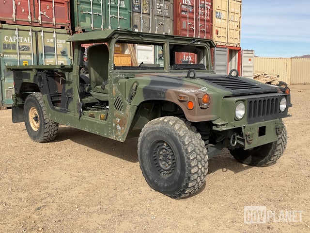 Surplus 2007 AM General M1152A1 HMMWV 2 Door Hard Top w/Truck Body in ...