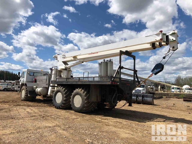 1998 Foremost Delta 3C 25 Ton Articulated Hydraulic Truck Crane in Fort ...